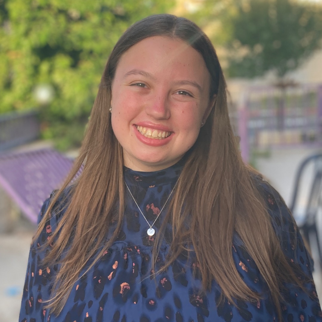 Batsheva Shekhter - Shevet Glaubach Fellowship