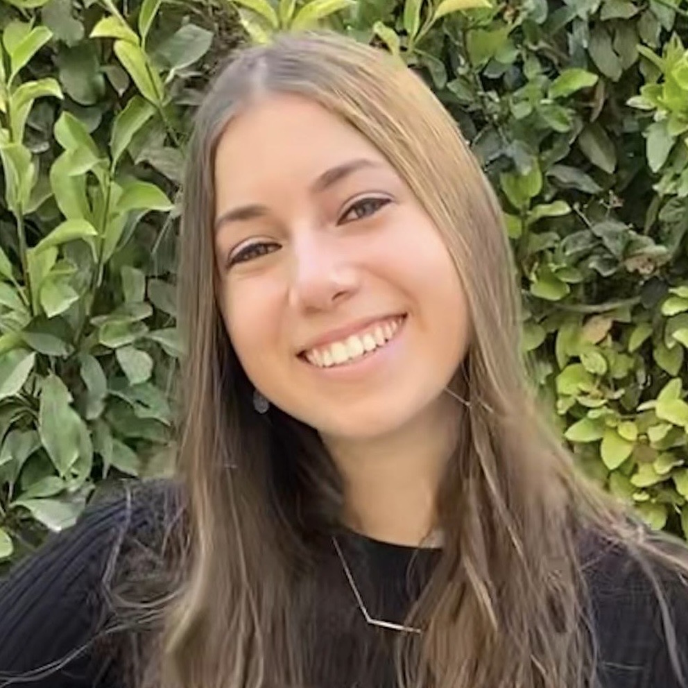 Aliza Mosenkis - Shevet Glaubach Fellowship